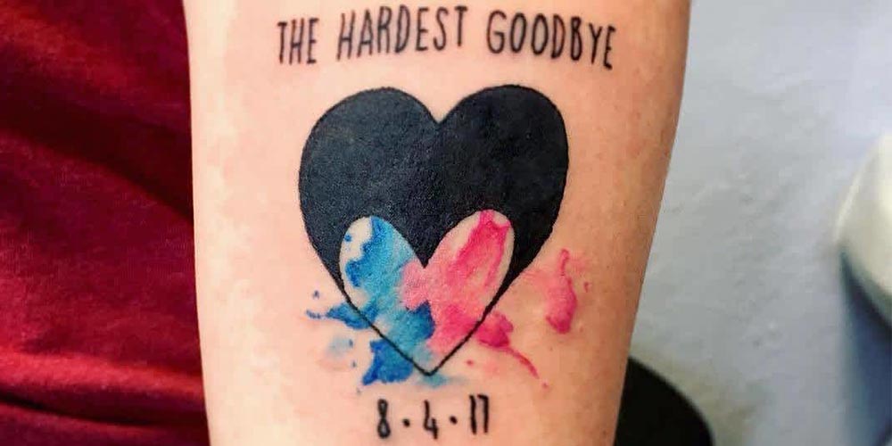 ۵۰ طرح تاتو نوشته شیک و جذاب برای خانم ها و آقایان خاص - رز سرخ